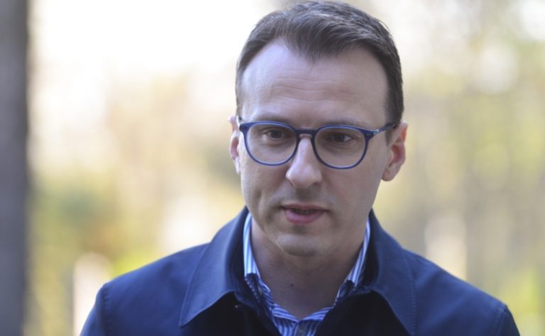 Petković: Upad u PIO fond i RFZO udar na srpski zdravstveni sistem ...